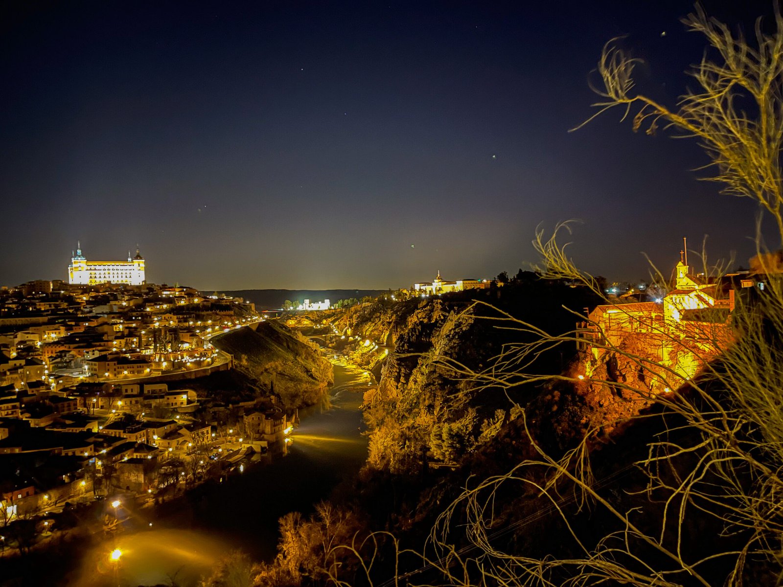 Toledo de Noche – Aimel Turismo